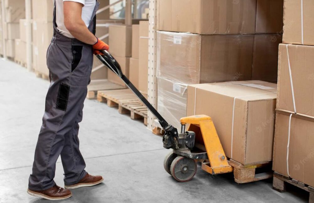 Services – Dot Truckers Ltd.